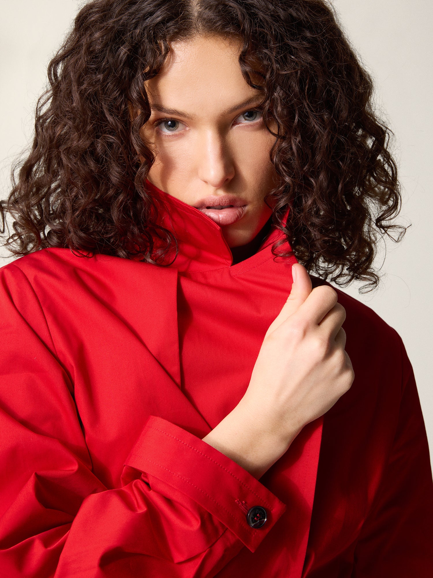 Rouje | Feminine and sensual allure - Born in Paris