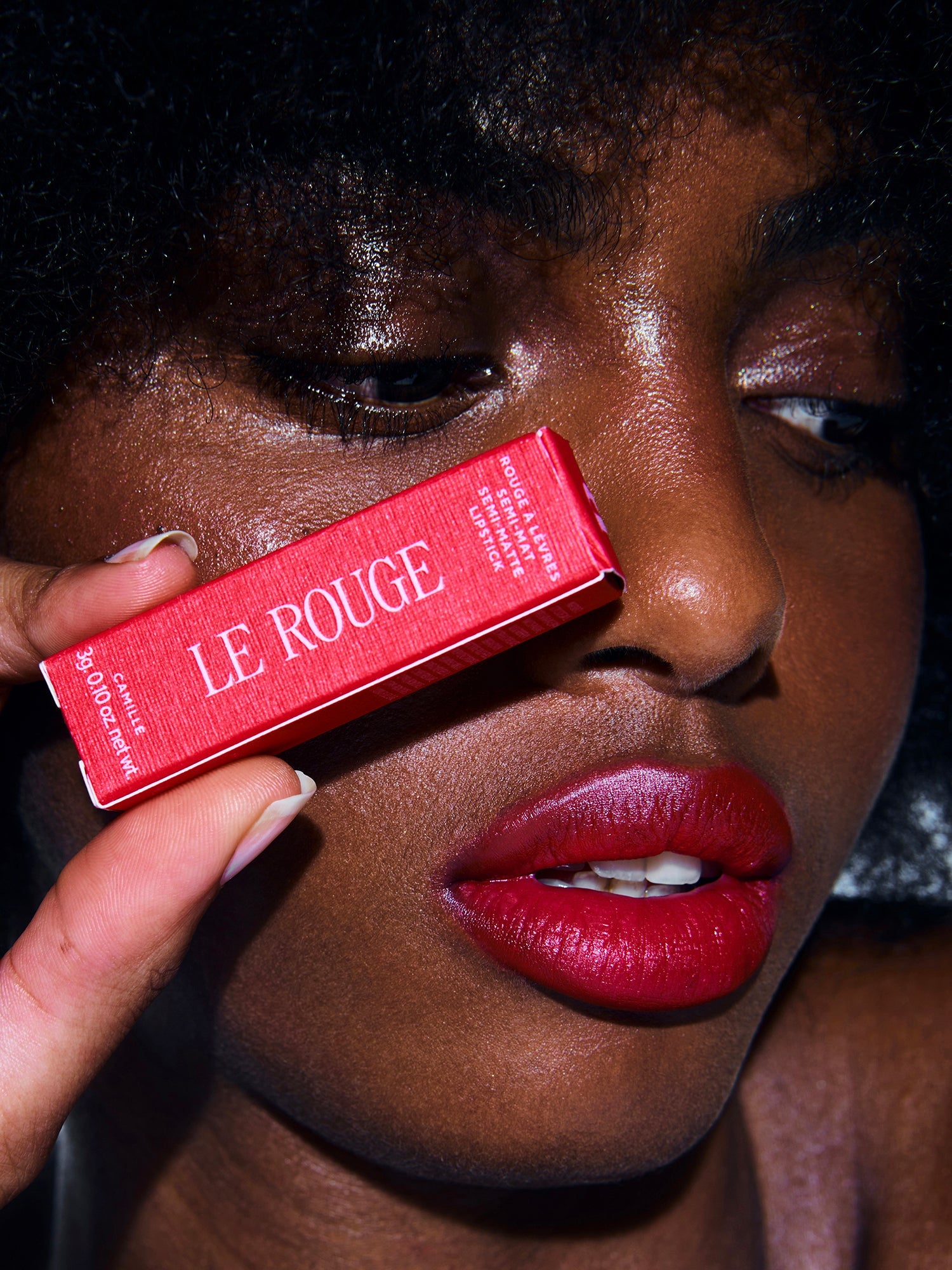 Burgundy red clean vegan semi-matte lipstick | Les Filles en Rouje