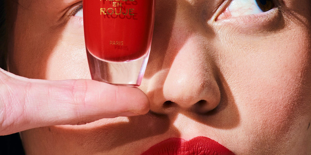 Bright red clean vegan creamy lipstick | Les Filles en Rouje